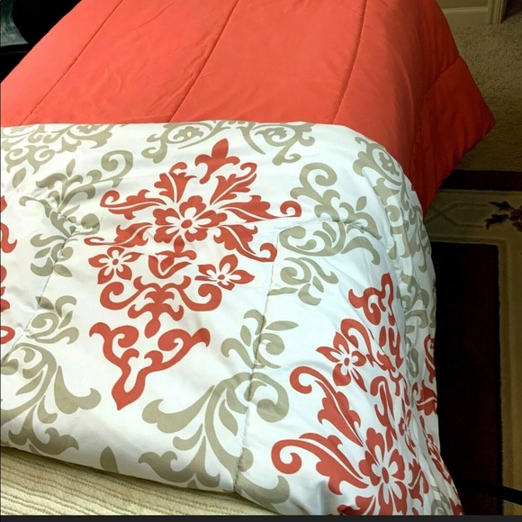 Bedding | Keeco Comforter Set 3 Piece Size 63 X 96 L1 | Poshmark